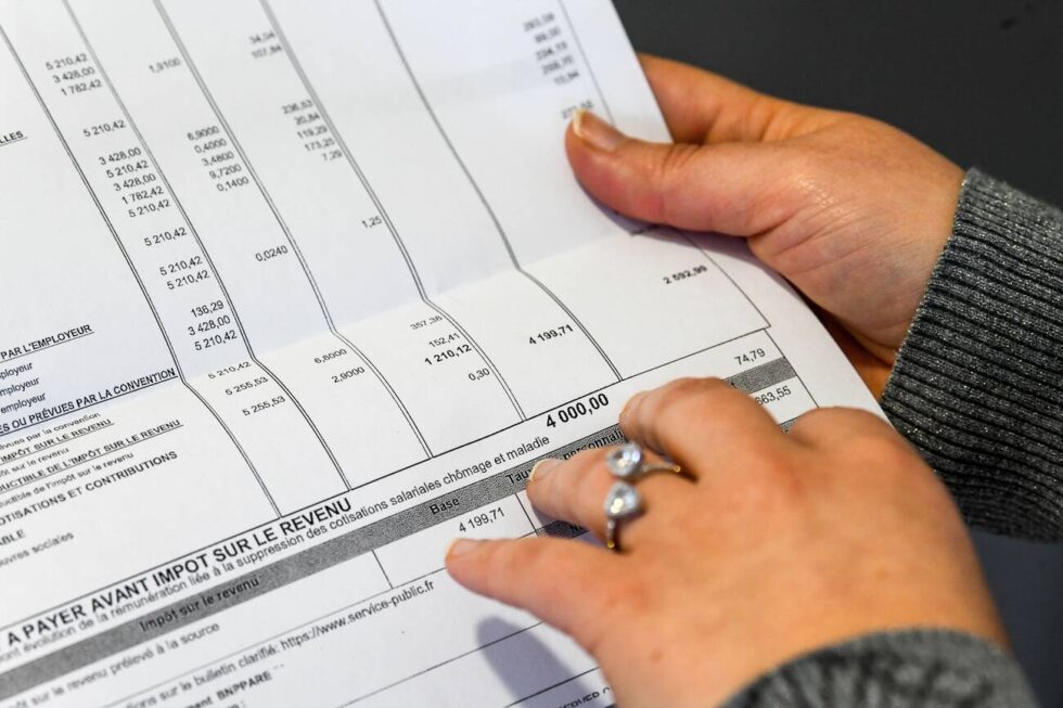 Navigating the Process of Obtaining Pay Stubs from a Previous Employer ...